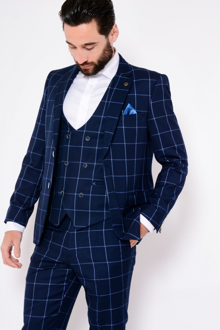 The amazement of fashion and style at L & K Bespoke Tailor: the Most ...